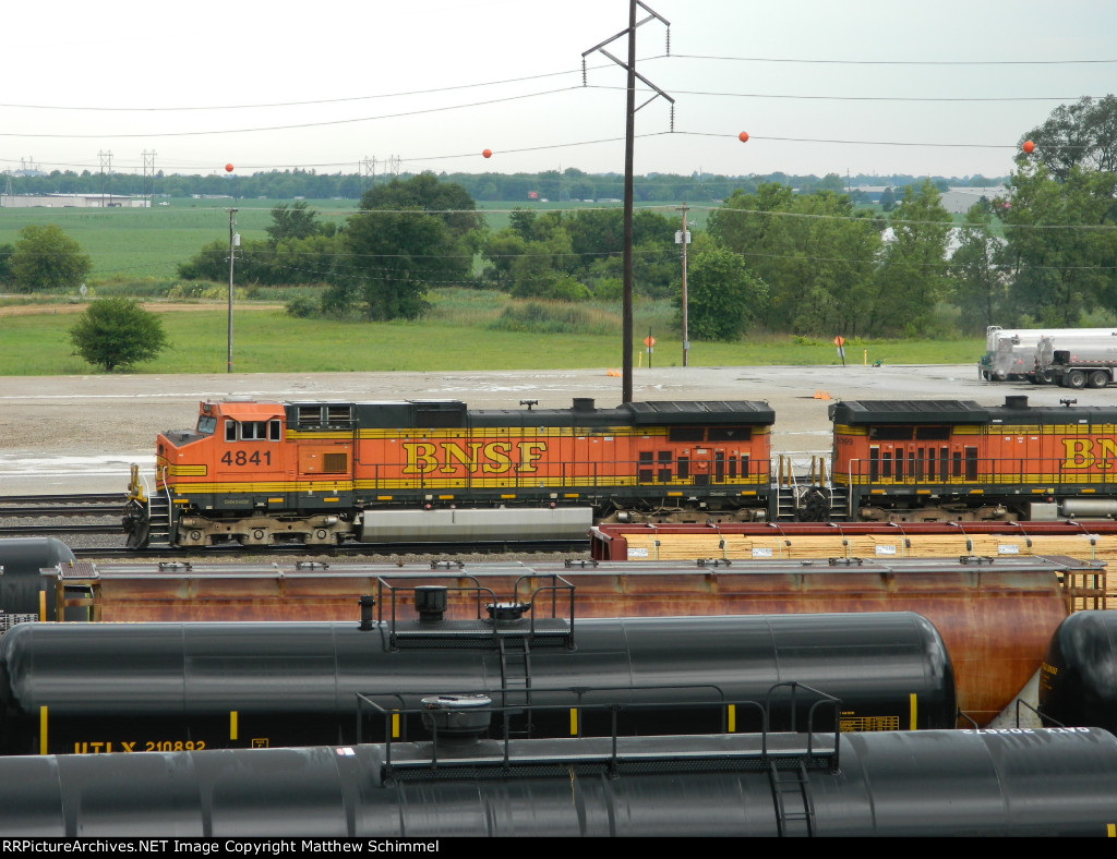 BNSF 4841